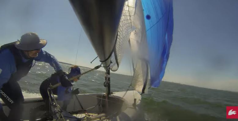 Gybing an RS400 – ROOSTER EU